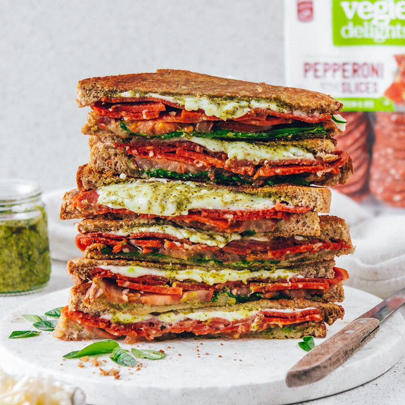 Ham Salami Caramalized Toastie – Cob Vienna